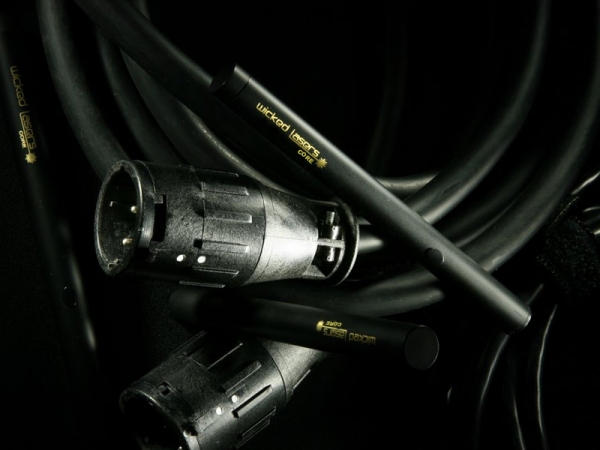 Core Series - 5mW Green Laser Pointer | Wicked Lasers
